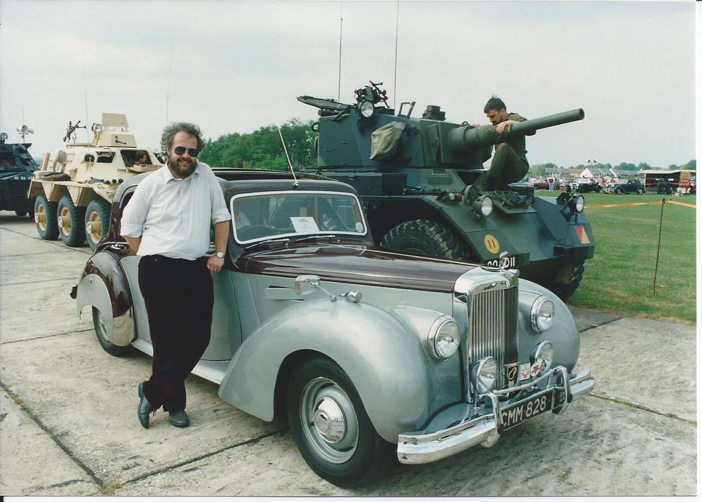 24077 with Malcolm at Duxford 1990 – photo Clive Taylor – Alvis Archive