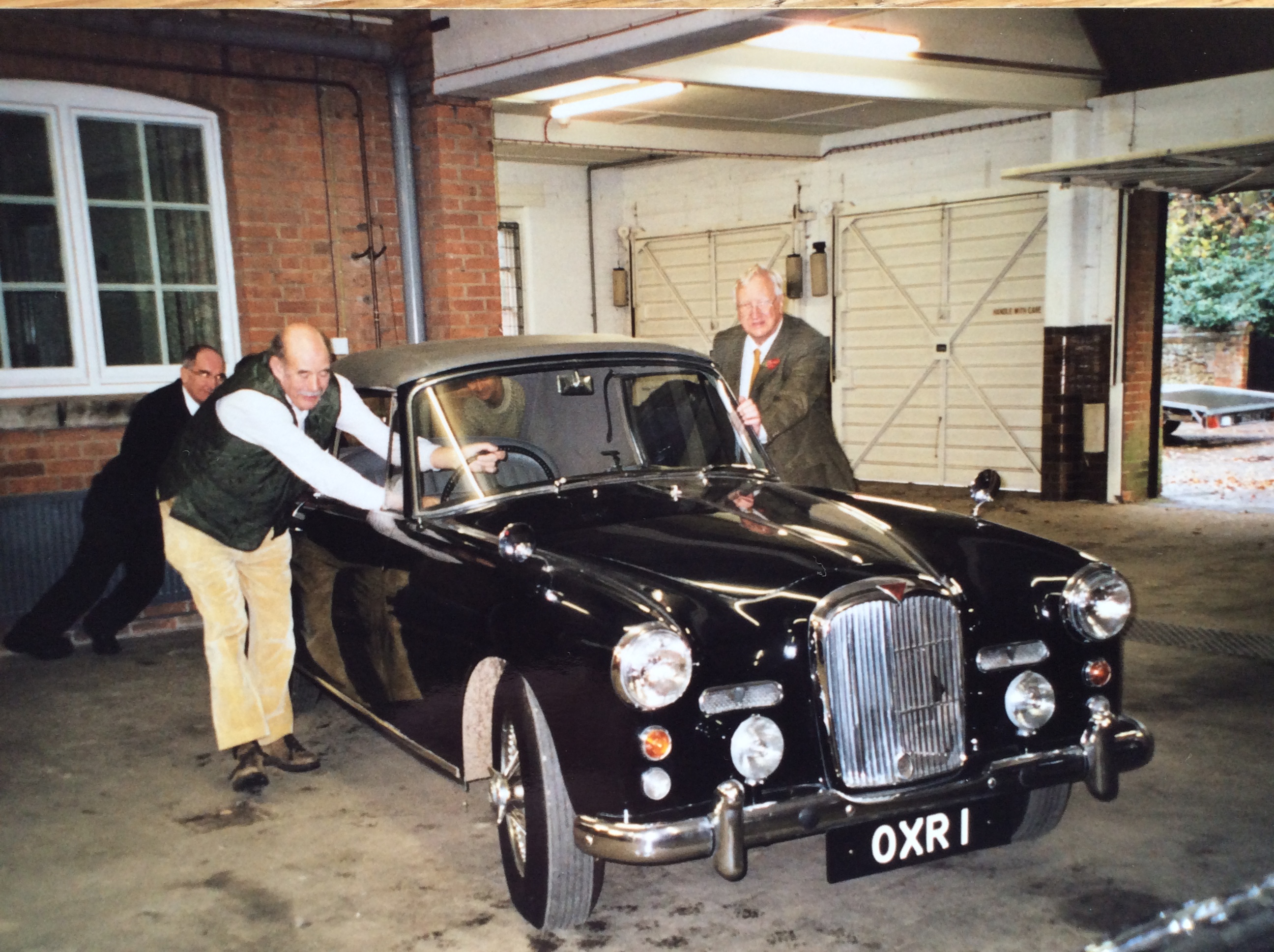 Robin Bendall – Alvis Archive